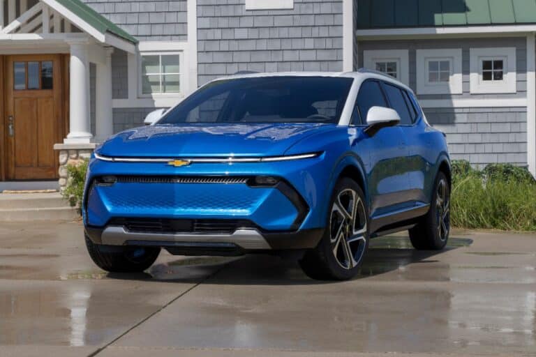 Ford and GM Launch Programs Extending Use of $7,500 EV Lease Credit ...