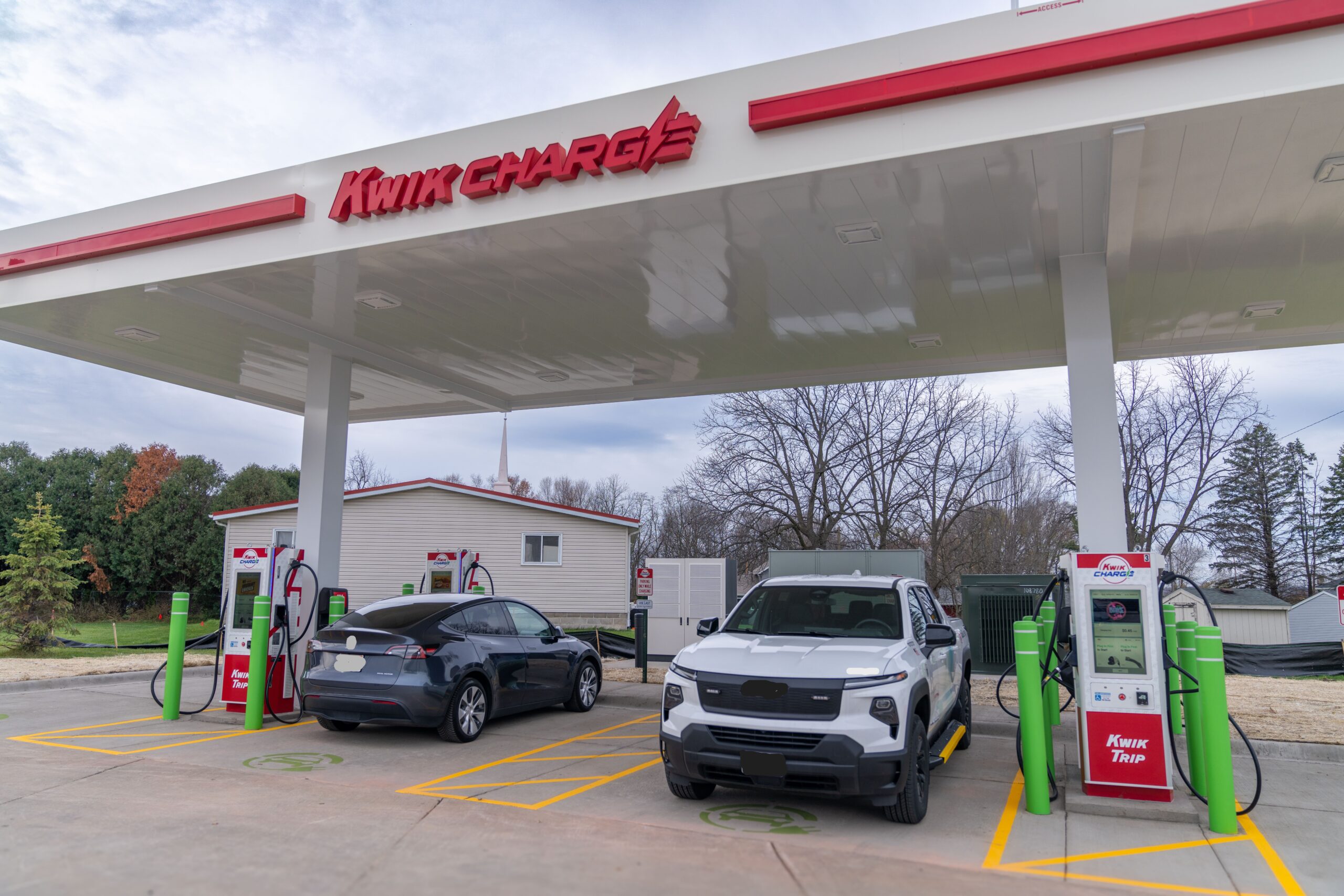 Kwik Trip Opens Two New Fast EV Charging Locations in Wisconsin, Part ...